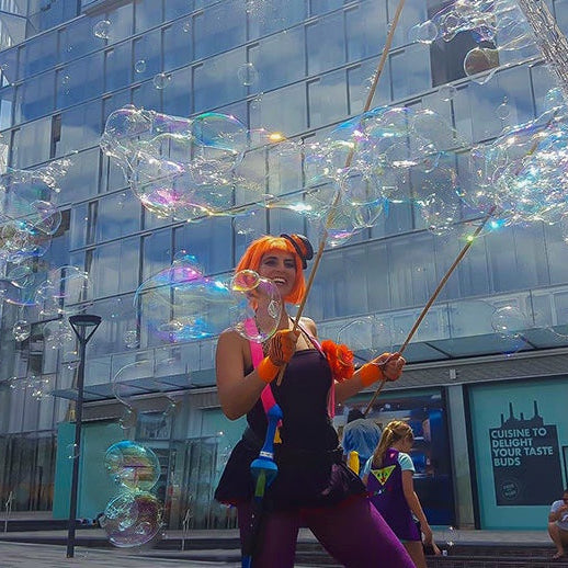 Miss Bubblicious! | Bubbleologist | Bubble Parties & Shows - Bubble Inc